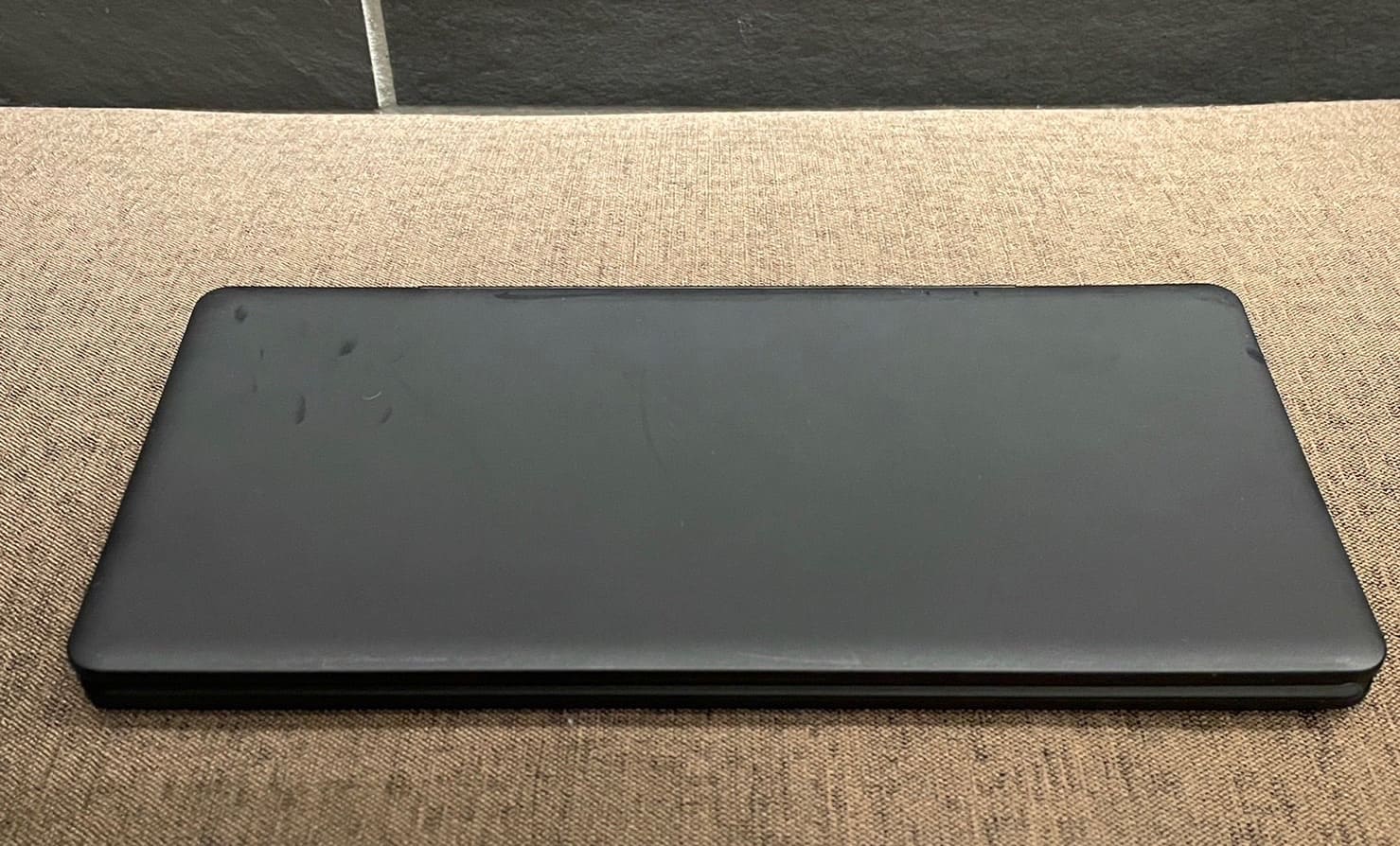 【レビュー】Pomera(DM200)を購入してみました。| 小型で持ち運びやすさ の最強デジタルメモ | ゆるりみ